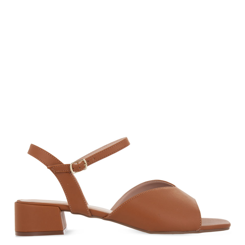 Sandália salto baixo Caramelo