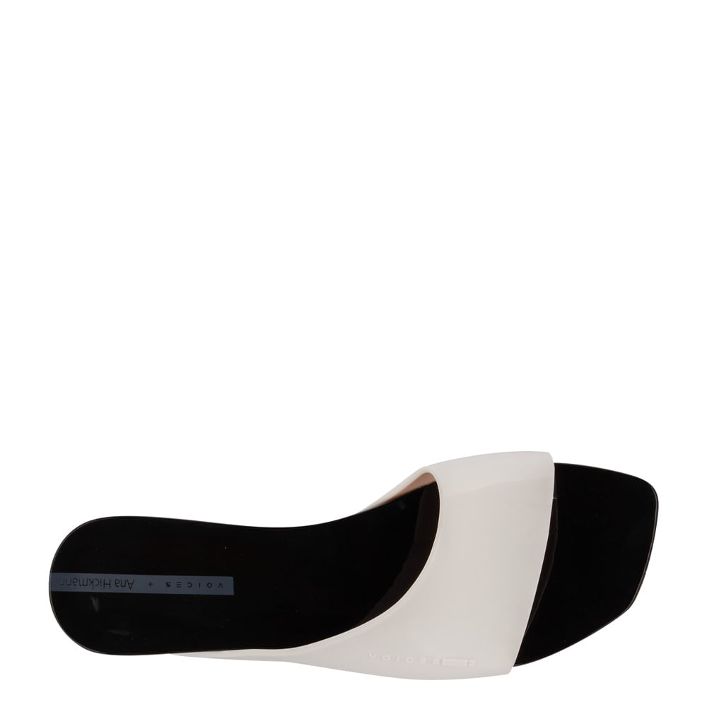 Chinelo Rasteiro Avolto Bicolor Preto